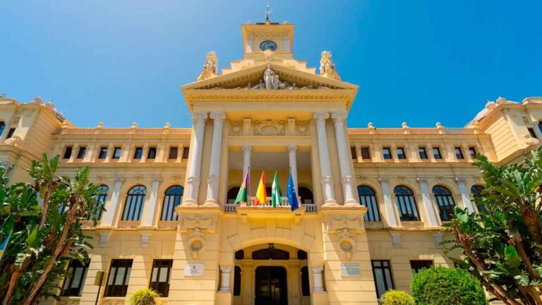 Empleo público: Más de 725 plazas con inscripción abierta en Andalucía ...