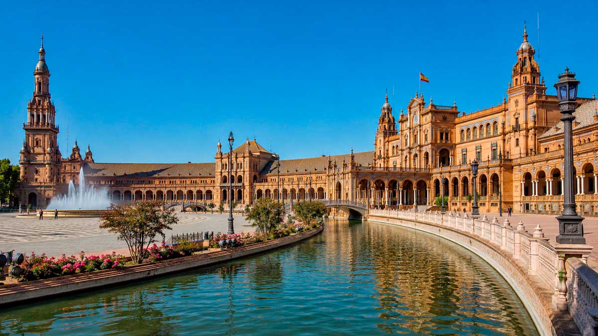 Plaza de España: Sevilla limitará los eventos a 45 días al año